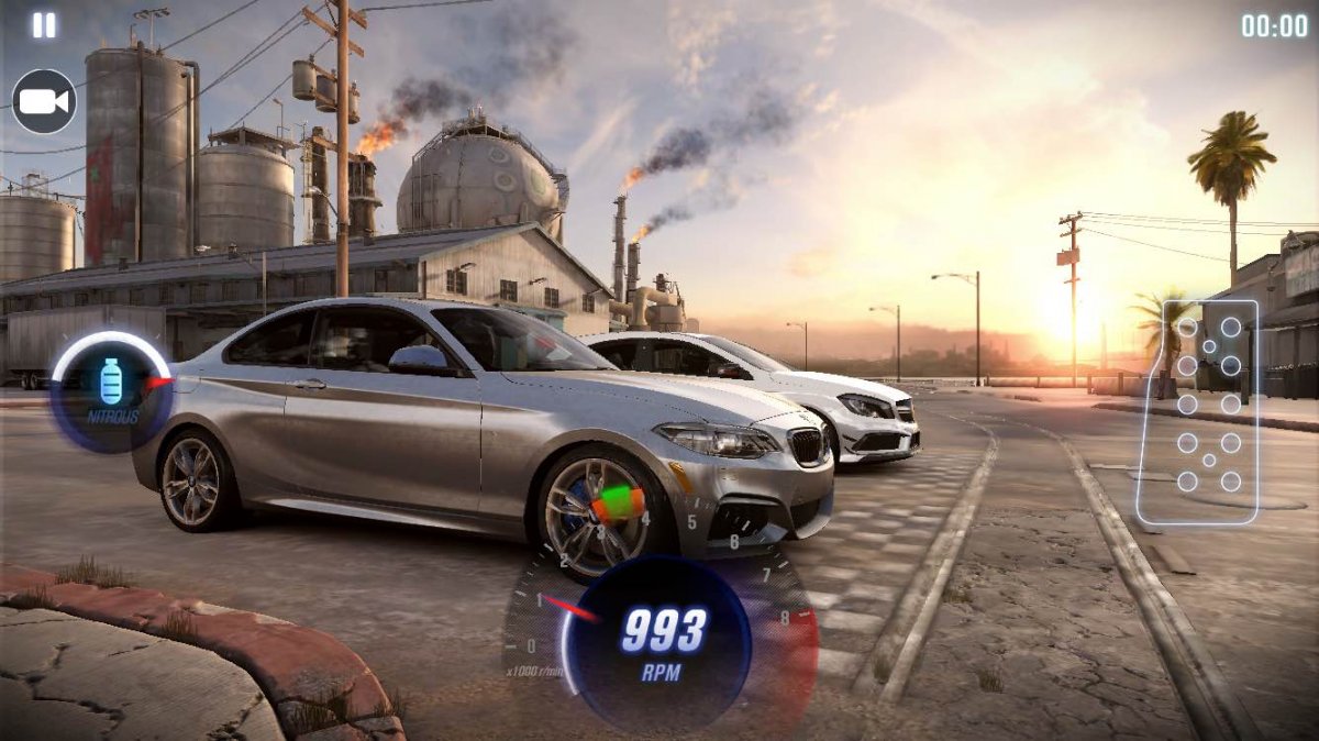 CSR Racing 2 - Recensione - iPhone - 171440 - Multiplayer.it