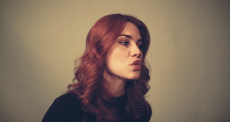 Control, un video diario con Sam Lake, James McCaffrey e Courtney Hope ...