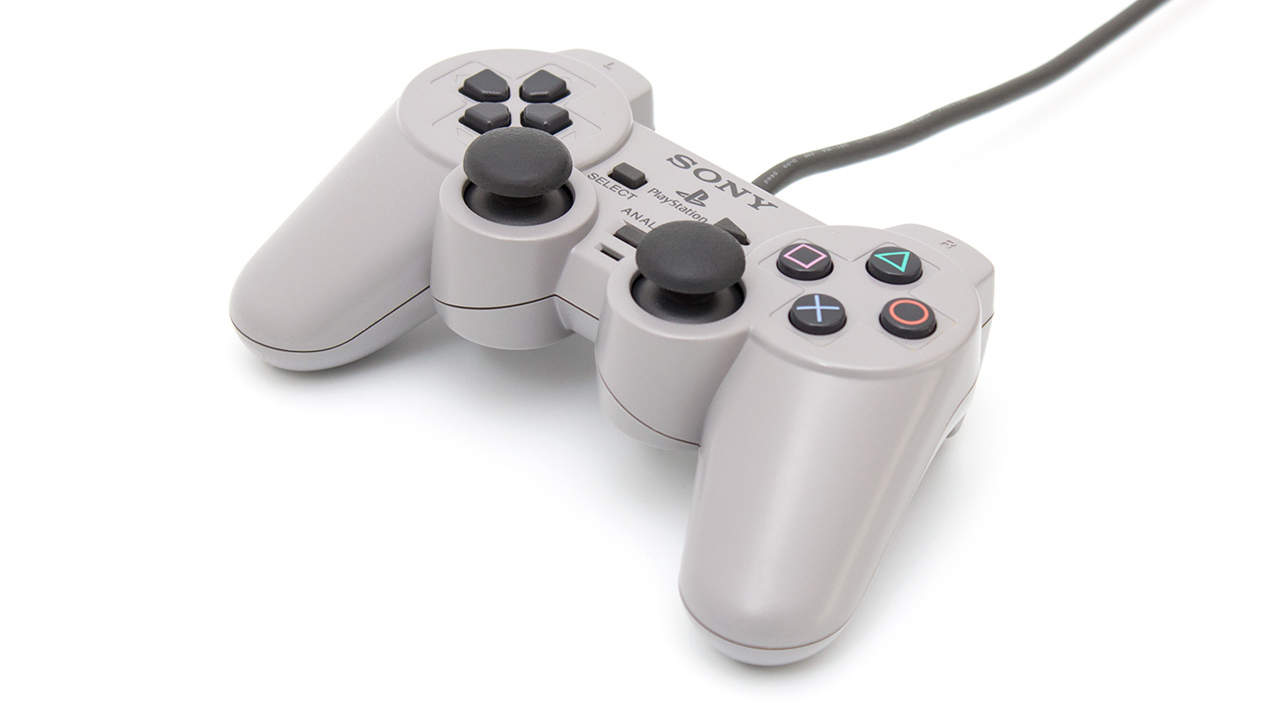 Controller PlayStation: origini ed evoluzione nel tempo - Multiplayer.it