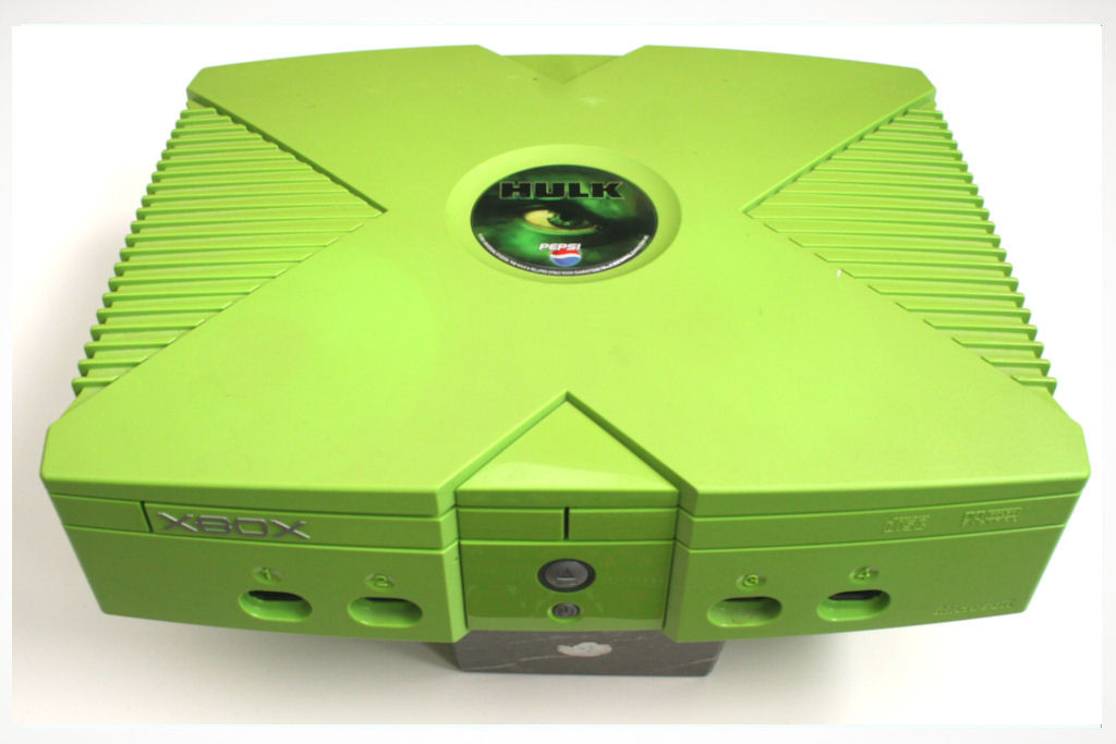 Xbox e i tanti colori della prima console di Microsoft - Multiplayer.it