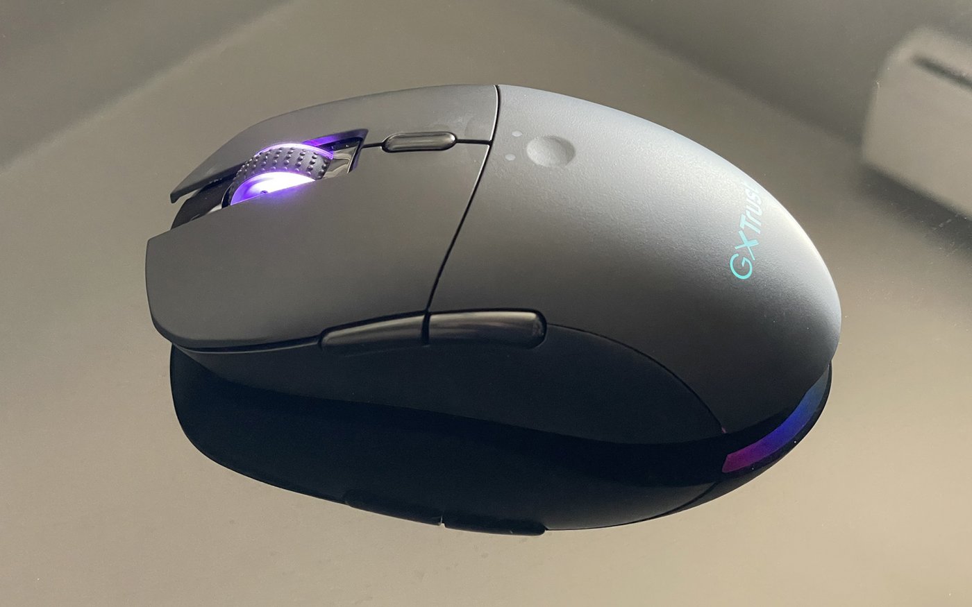 Trust GXT 980 Redex, la recensione del mouse wireless da gaming con un ...