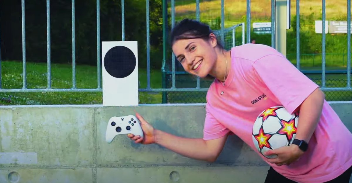 Xbox Series S: lo spot Simply Next-Gen è a base di TikTok - Multiplayer.it