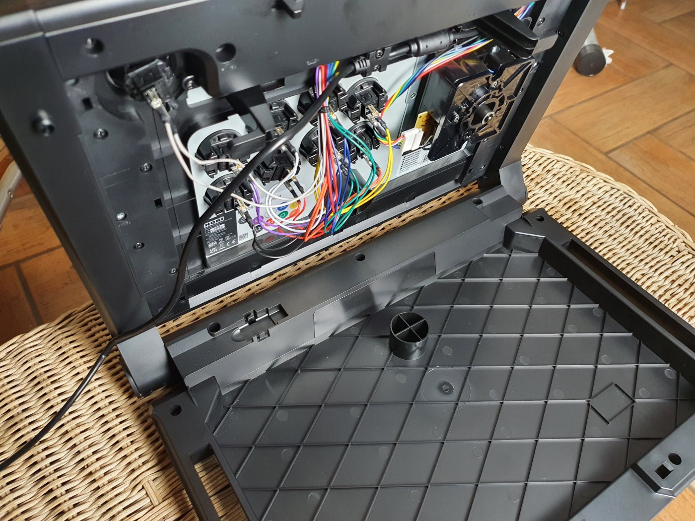 HORI Fighting Stick Alpha, la recensione del controller arcade per PC e ...