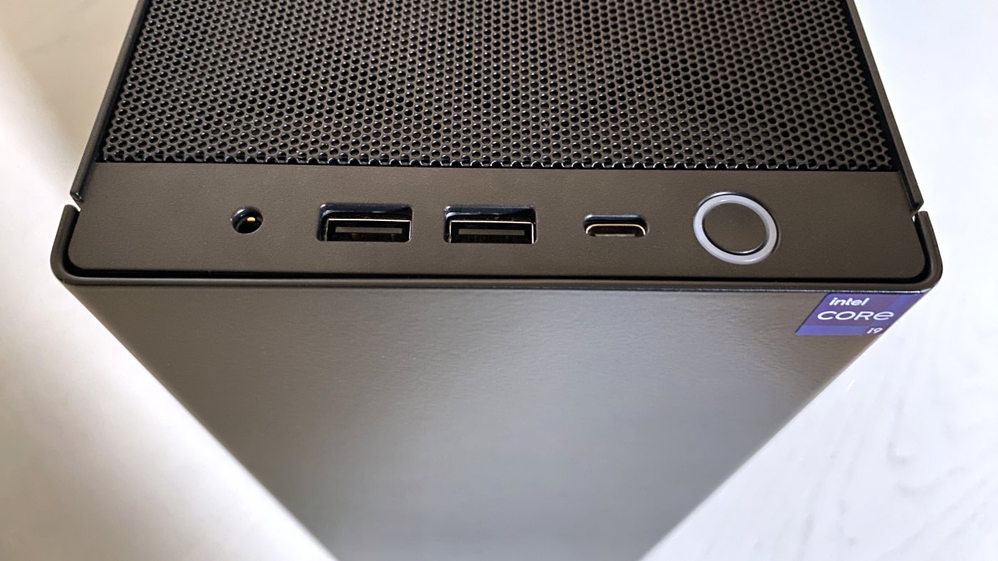 Intel NUC 13 Extreme: la recensione di un PC desktop compatto ad ...