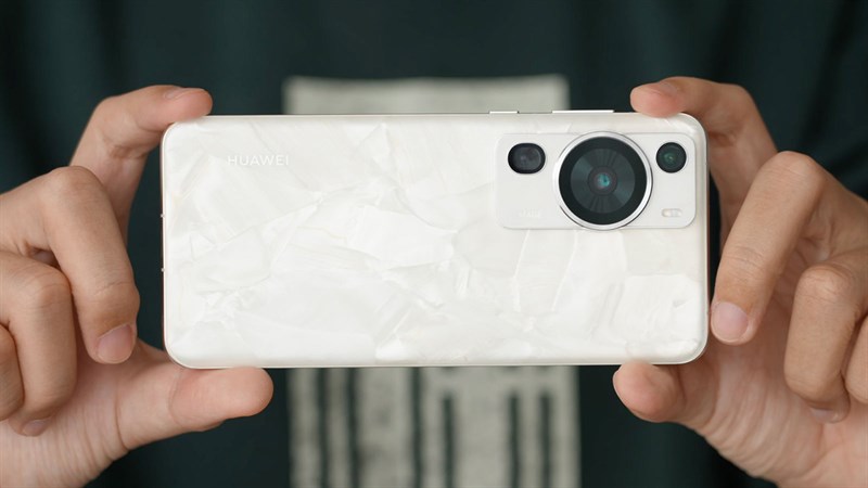 Huawei P70 Art monterà le lenti più costose di sempre: sarà il migliore ...