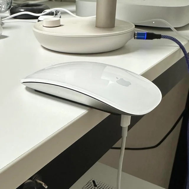 Apple non ce la fa: il nuovo Magic Mouse ha lo stesso fastidioso ...