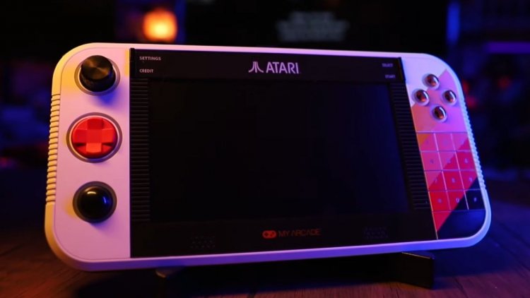 Atari svela Gamestation Go: una nuova console portatile che verrà ...