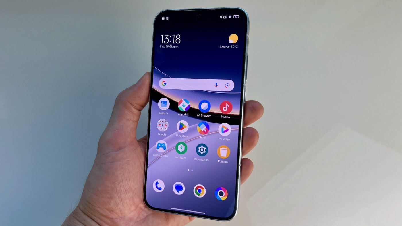 POCO F7, la recensione dello smartphone Android medio gamma con l’anima da flagship - Multiplayer.it