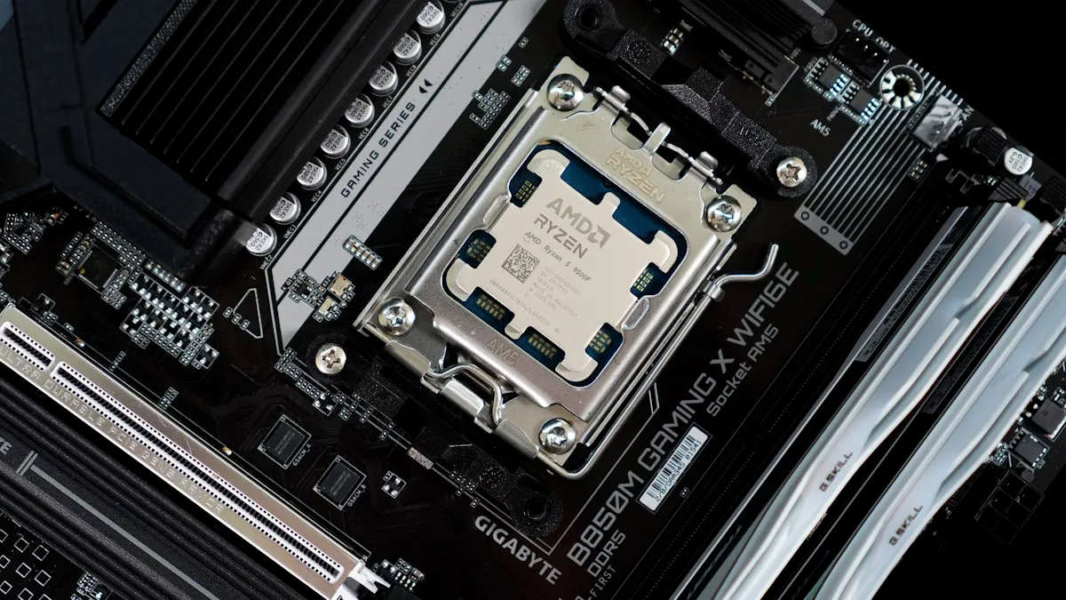 AMD Ryzen 5 9500F è ora disponibile ovunque e ci sono altre due ...