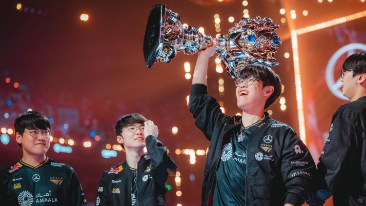Il team T1 di Faker ha vinto campionato del mondo di League of Legends ...