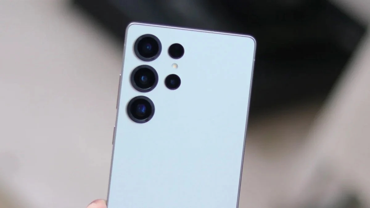 Galaxy S26 Plus, brutte notizie per il display: il nuovo Samsung avrà ...