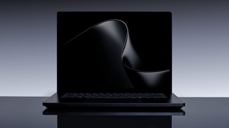 Microsoft Surface Ultra è il nuovo laptop con NVIDIA RTX Spark e ...